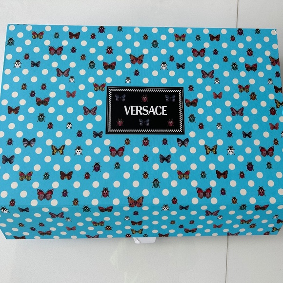 Versace | Other | Versace Box 4 X 22 | Poshmark
